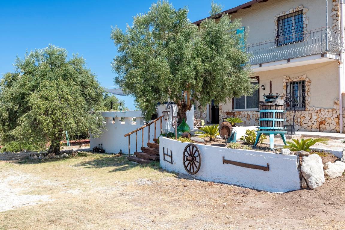 270 M² Villa ∙ 4 Slaapkamers ∙ 10 Gasten - Sorso