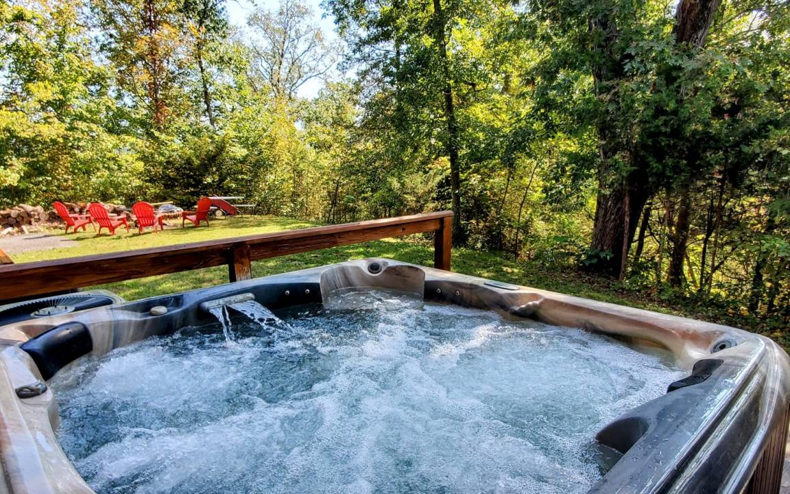 197 M² Cabin ∙ 3 Bedrooms ∙ 8 Guests - Dandridge, TN