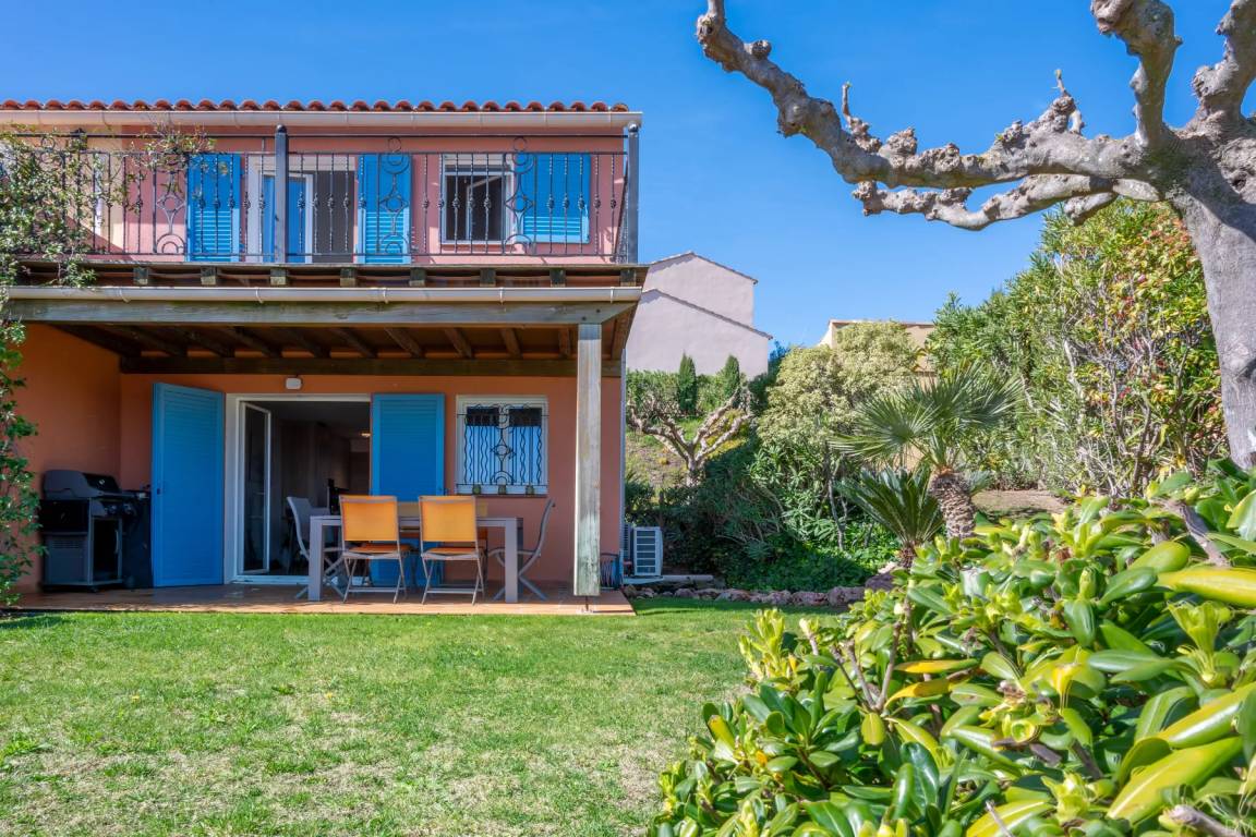 80 M² Huis ∙ 3 Slaapkamers ∙ 6 Gasten - Roquebrune-sur-Argens
