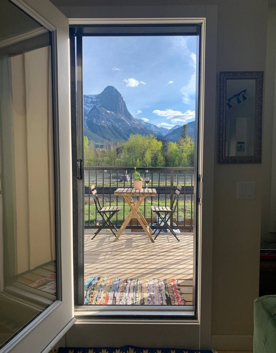 102 M² House ∙ 2 Bedrooms ∙ 5 Guests - Canmore