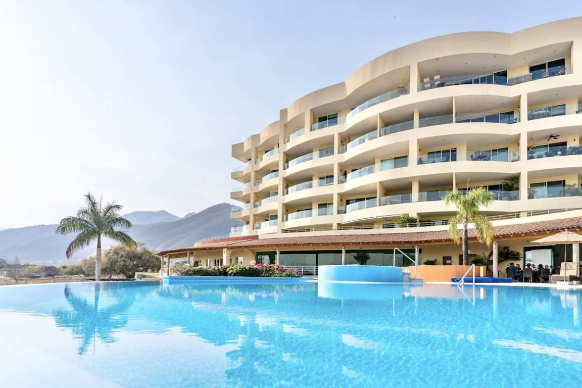 120 M² Apartamento ∙ 2 Habitaciones ∙ 4 Huéspedes - Ajijic