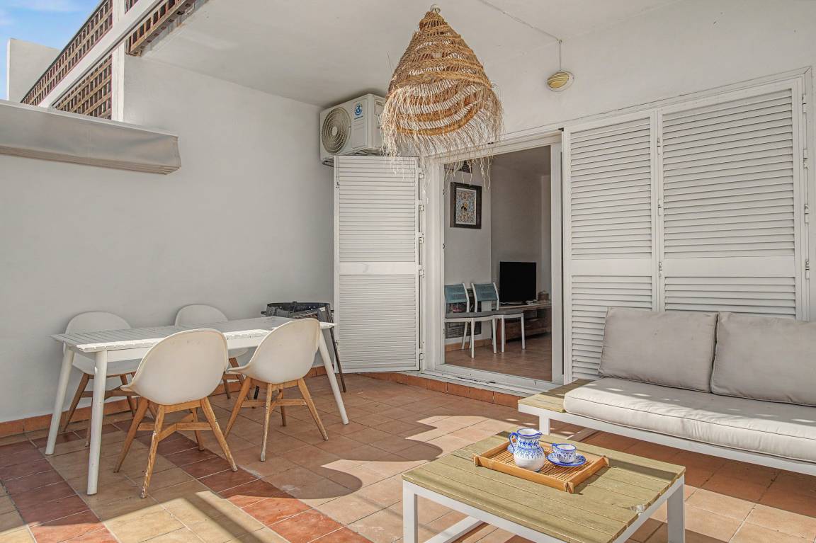 130 M² Chalet ∙ 4 Habitaciones ∙ 6 Huéspedes - Conil de la Frontera