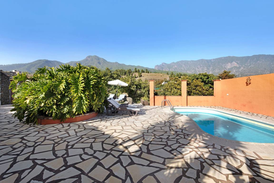40 M² House ∙ 1 Bedroom ∙ 2 Guests - El Paso