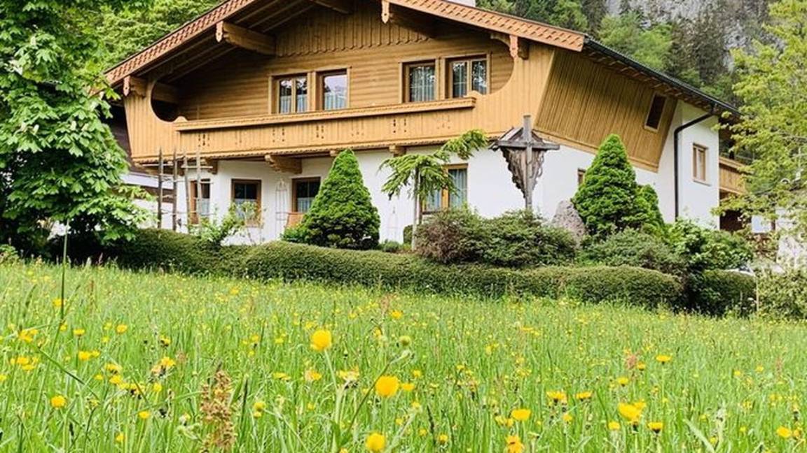 60 M² Ferienwohnung ∙ 2 Schlafzimmer ∙ 6 Gäste - Pertisau