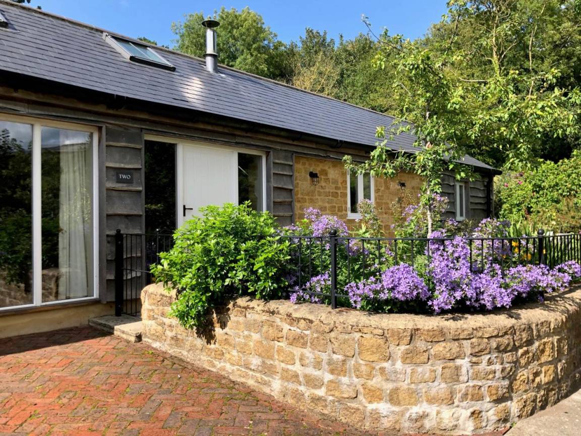 Cottage ∙ 2 Bedrooms ∙ 4 Guests - Bridport