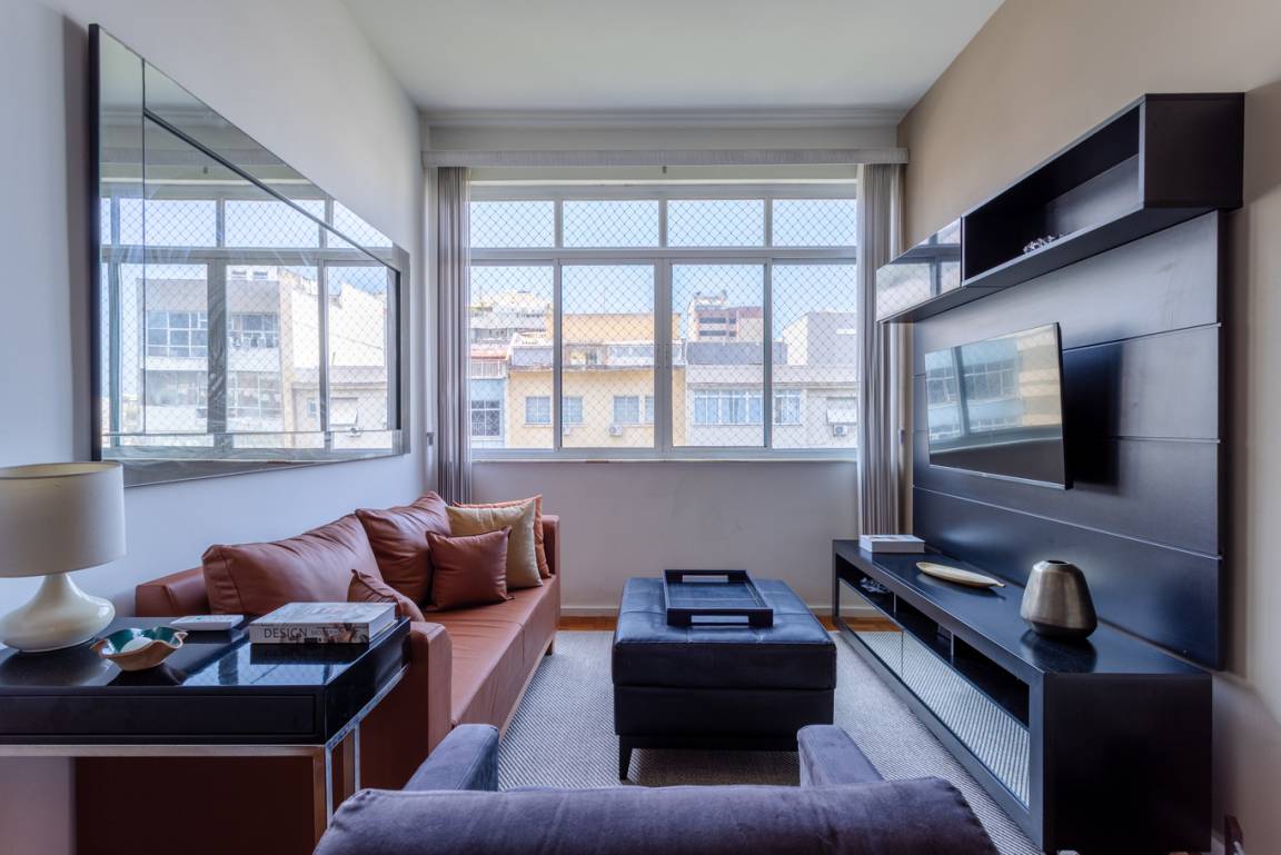 75 M² Apartamento ∙ 3 Quartos ∙ 6 Hóspedes - Ipanema