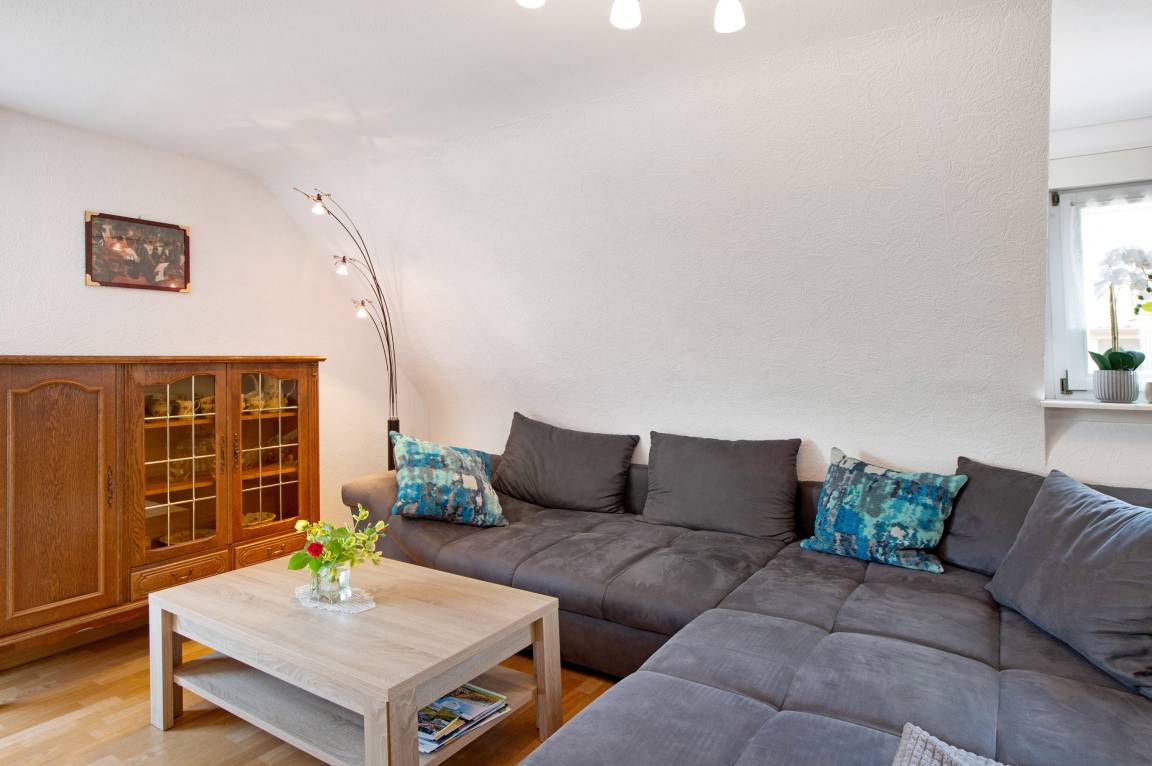 66 M² Apartment ∙ 2 Bedrooms ∙ 4 Guests - Staufen
