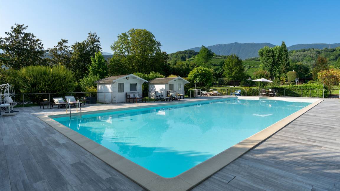 1150 M² Villa ∙ 7 Chambres ∙ 14 Personnes - Vittorio Veneto