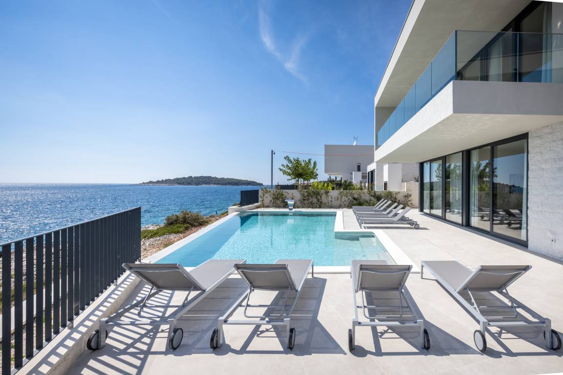 400 M² Villa ∙ 5 Schlafzimmer ∙ 10 Gäste - Primošten