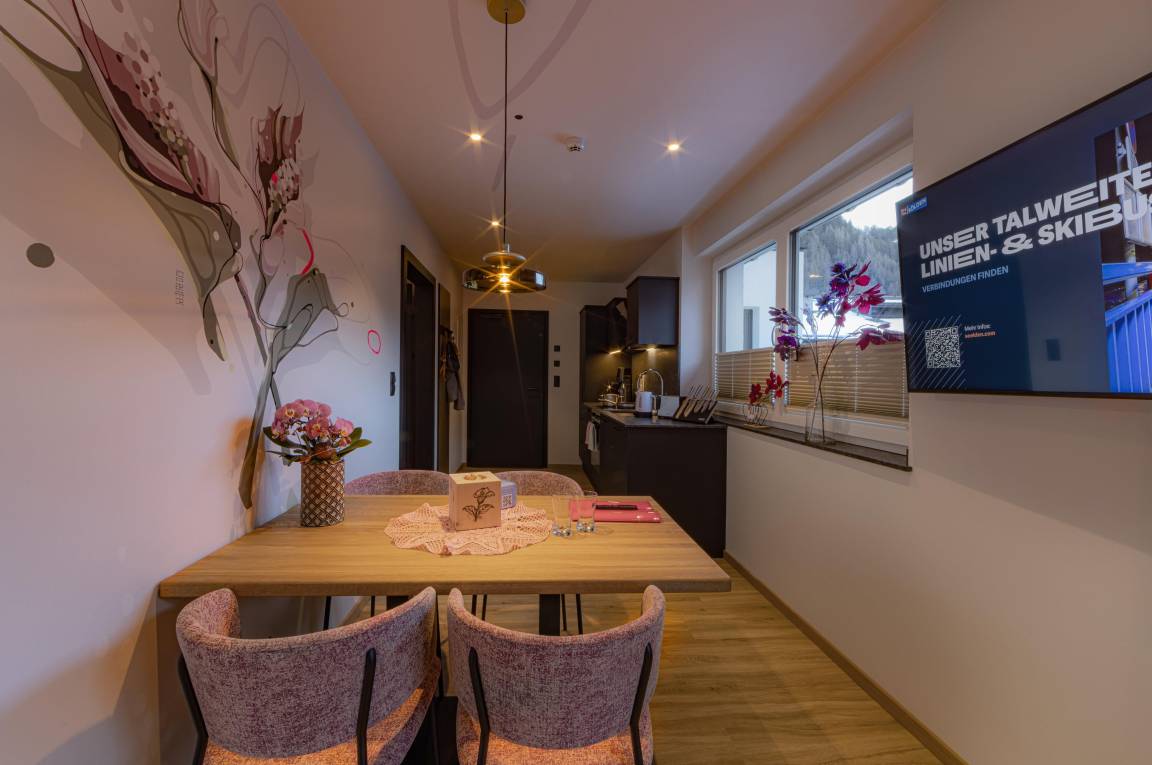 60 M² Ferienwohnung ∙ 2 Schlafzimmer ∙ 4 Gäste - Hochsölden