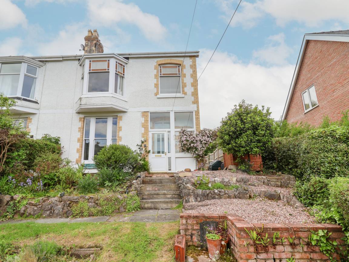 Cottage ∙ 4 Bedrooms ∙ 7 Guests - Prestatyn