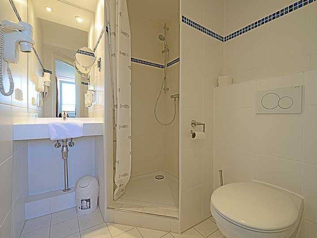 Hotel ∙ 1 Guest - Lübeck