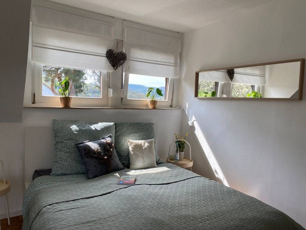 100 M² Appartement ∙ 2 Slaapkamers ∙ 5 Gasten - Gerolstein