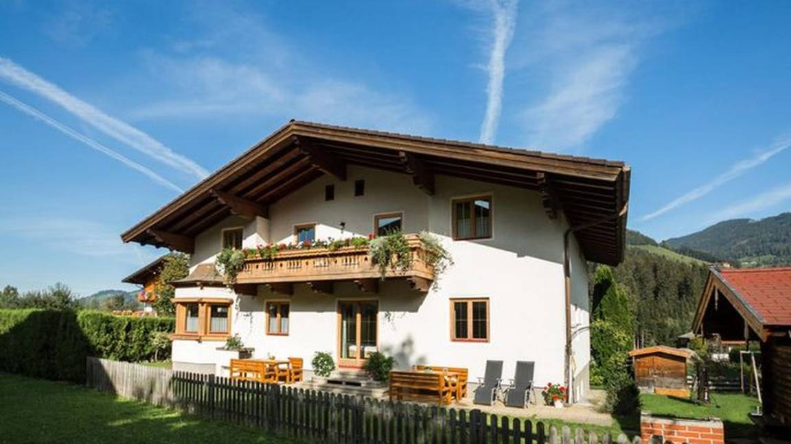 110 M² Apartment ∙ 4 Bedrooms ∙ 13 Guests - Wagrain