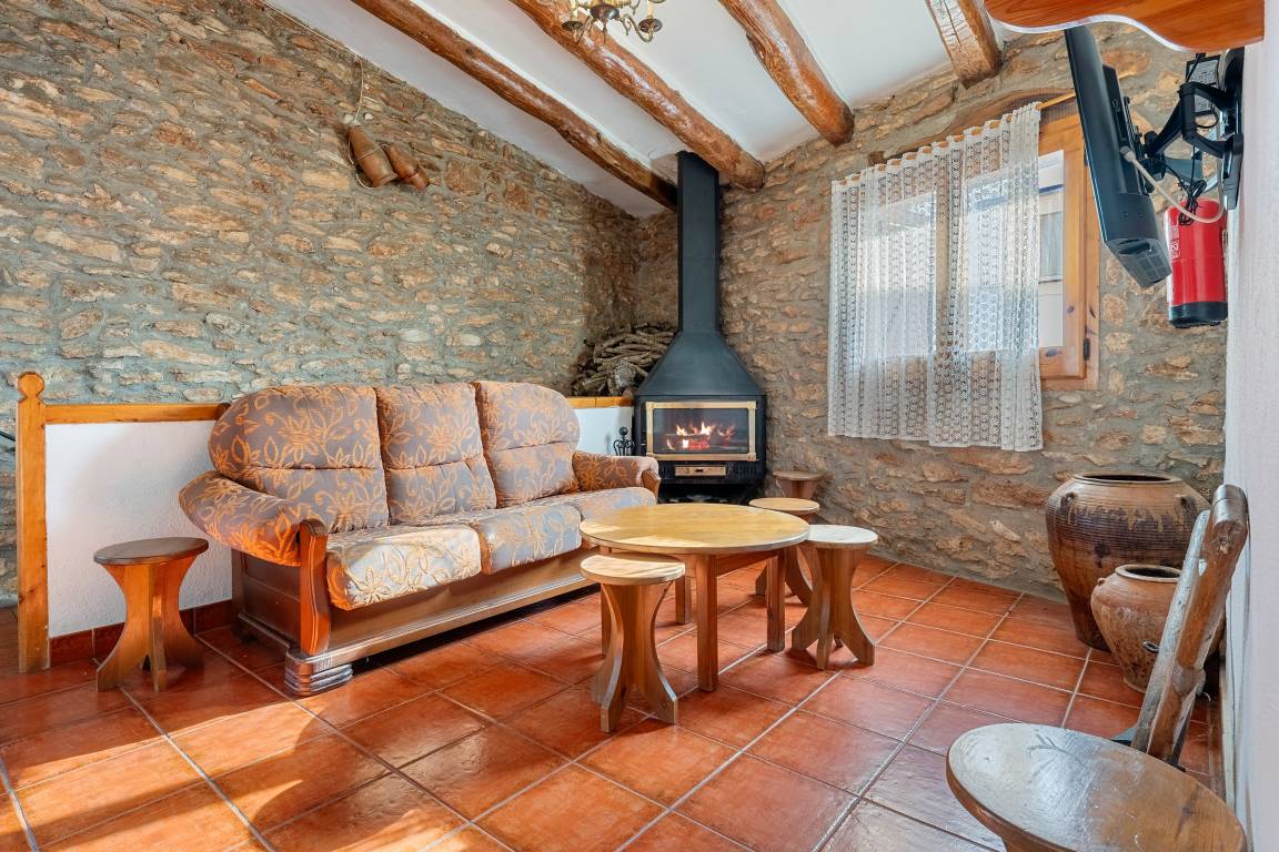 240 M² Maison De Vacances ∙ 6 Chambres ∙ 16 Personnes - Tortosa
