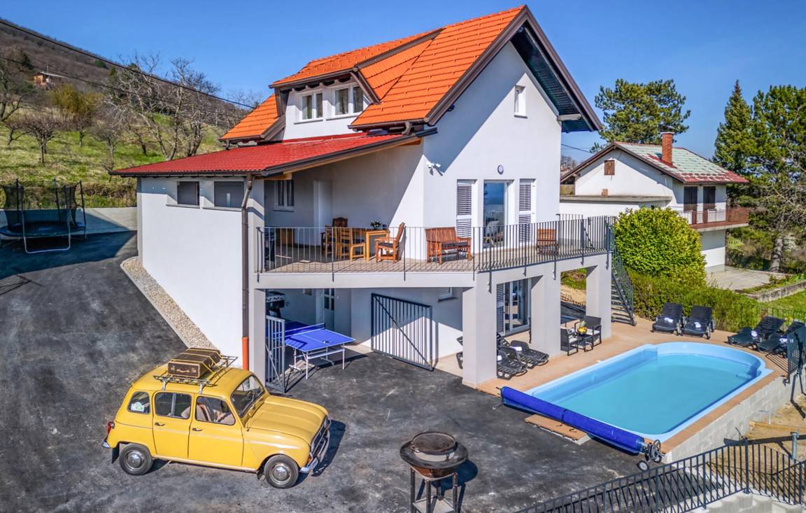 140 M² Casa ∙ 3 Camere Da Letto ∙ 6 Ospiti - Samobor