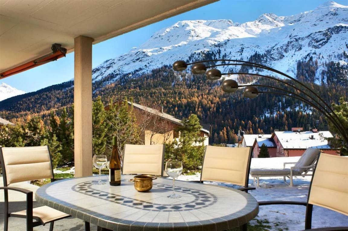 88 M² Apartment ∙ 2 Bedrooms ∙ 5 Guests - Saint Moritz