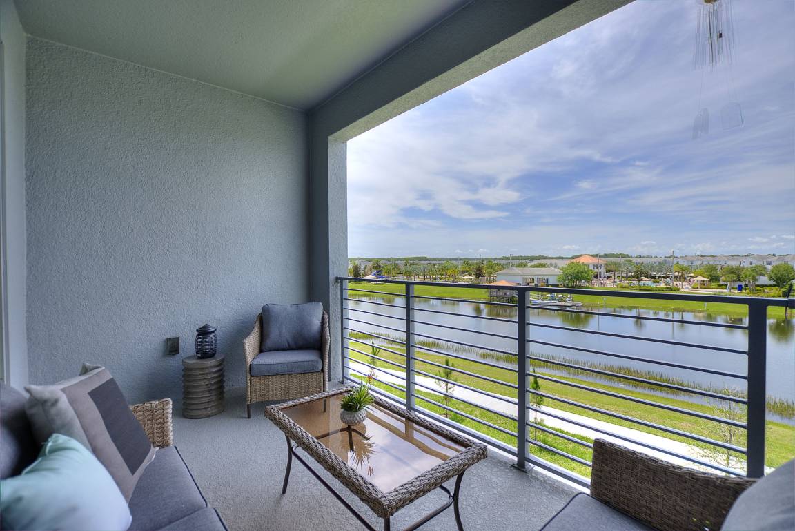 116 M² Condo ∙ 2 Bedrooms ∙ 5 Guests - Old Town, Kissimmee