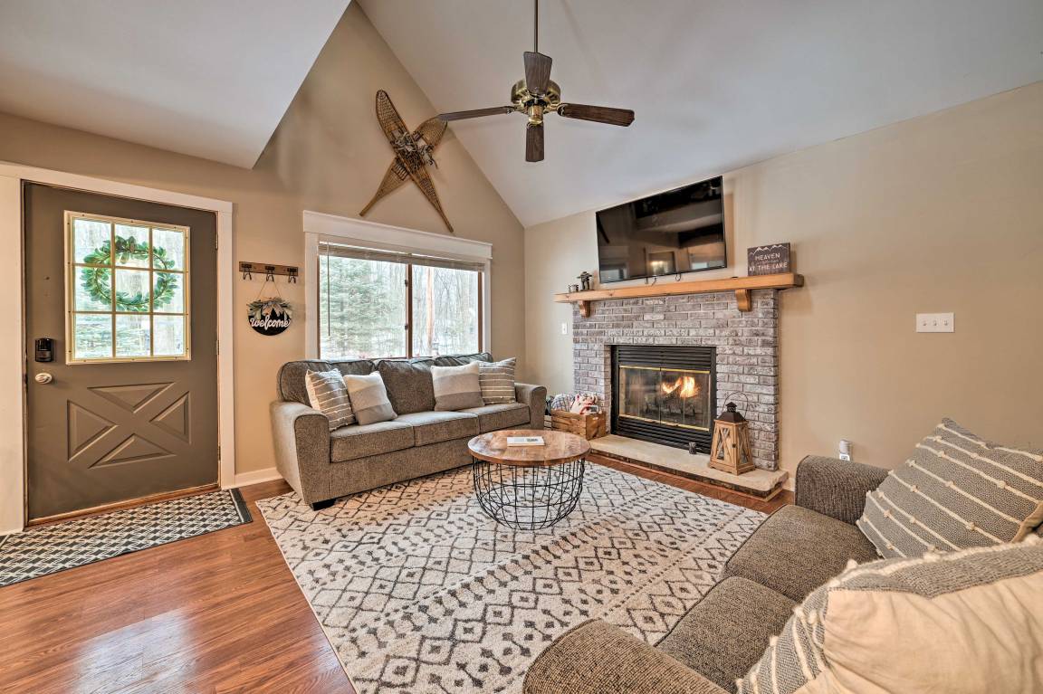 100 M² House ∙ 2 Bedrooms ∙ 8 Guests - Higgins Lake, MI