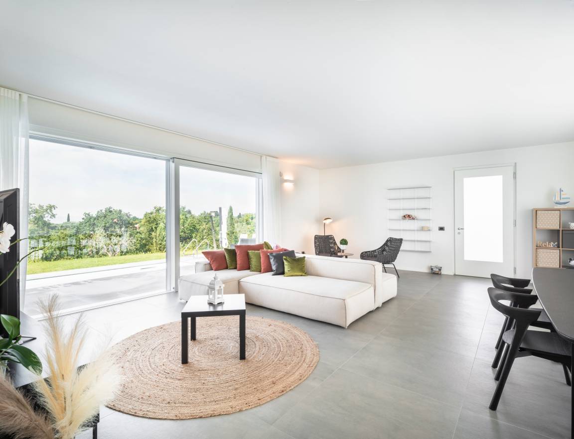 310 M² Villa ∙ 5 Slaapkamers ∙ 12 Gasten - Lazise