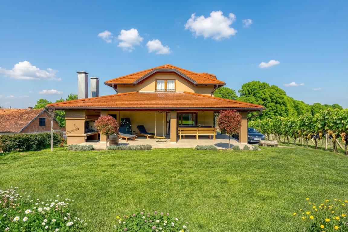 140 M² Ferienhaus ∙ 4 Schlafzimmer ∙ 8 Gäste - Ludbreg