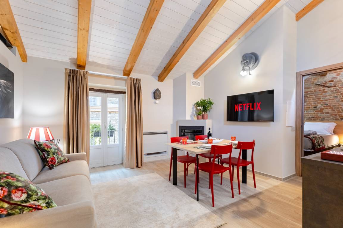 70 M² Apartment ∙ 1 Bedroom ∙ 4 Guests - Alba