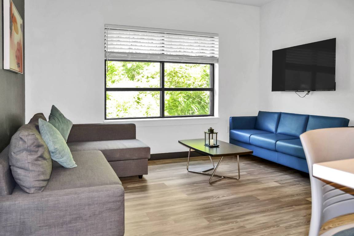 88 M² Condo ∙ 2 Bedrooms ∙ 4 Guests - Zephyrhills, FL