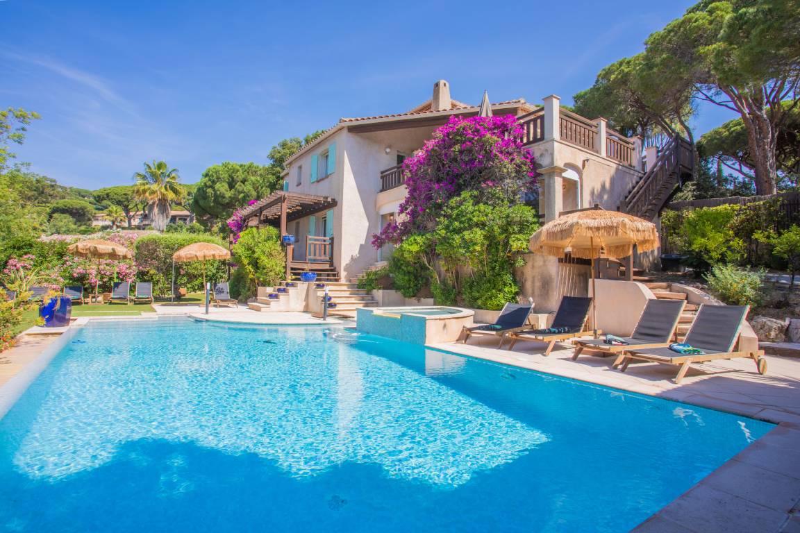 250 M² Villa ∙ 8 Chambres ∙ 16 Personnes - Sainte-Maxime