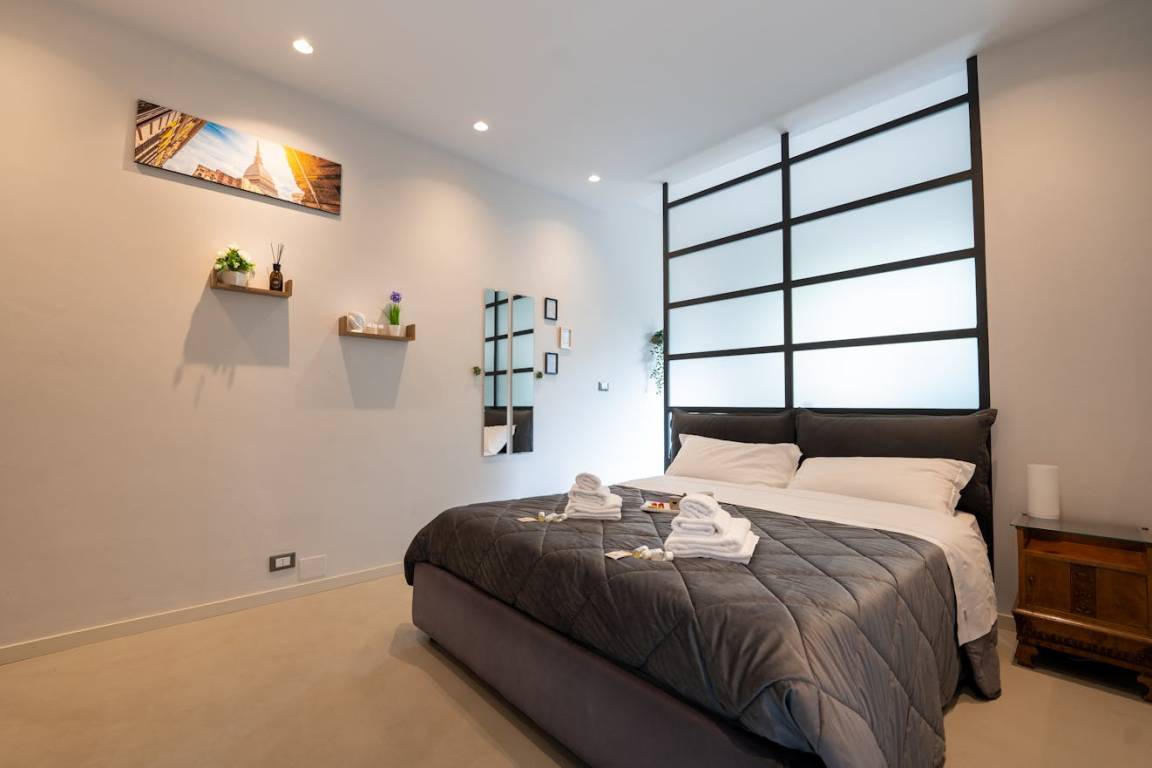 38 M² Apartment ∙ 2 Guests - Turin