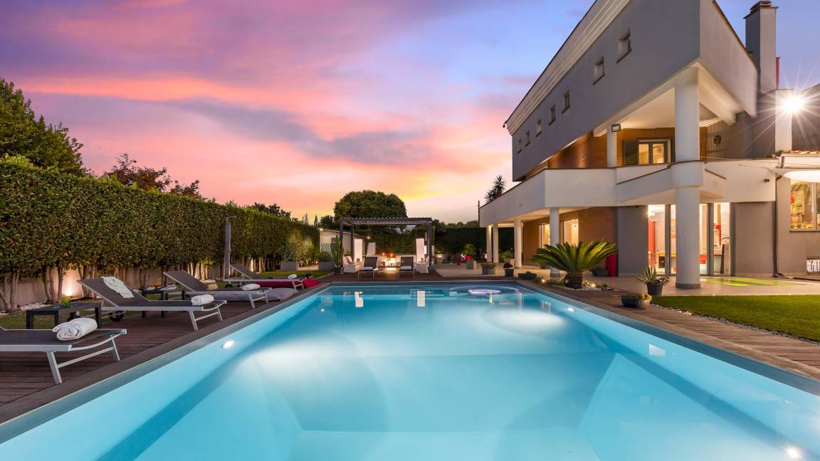 400 M² Villa ∙ 3 Habitaciones ∙ 8 Huéspedes - Aprilia