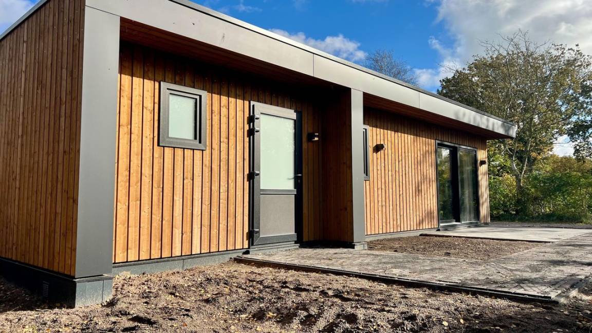 44 M² Ferienhaus ∙ 2 Schlafzimmer ∙ 4 Gäste - Schoorl