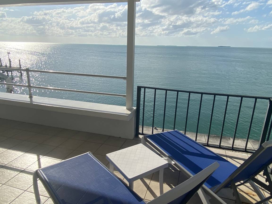 132 M² House ∙ 3 Bedrooms ∙ 6 Guests - Islamorada, FL