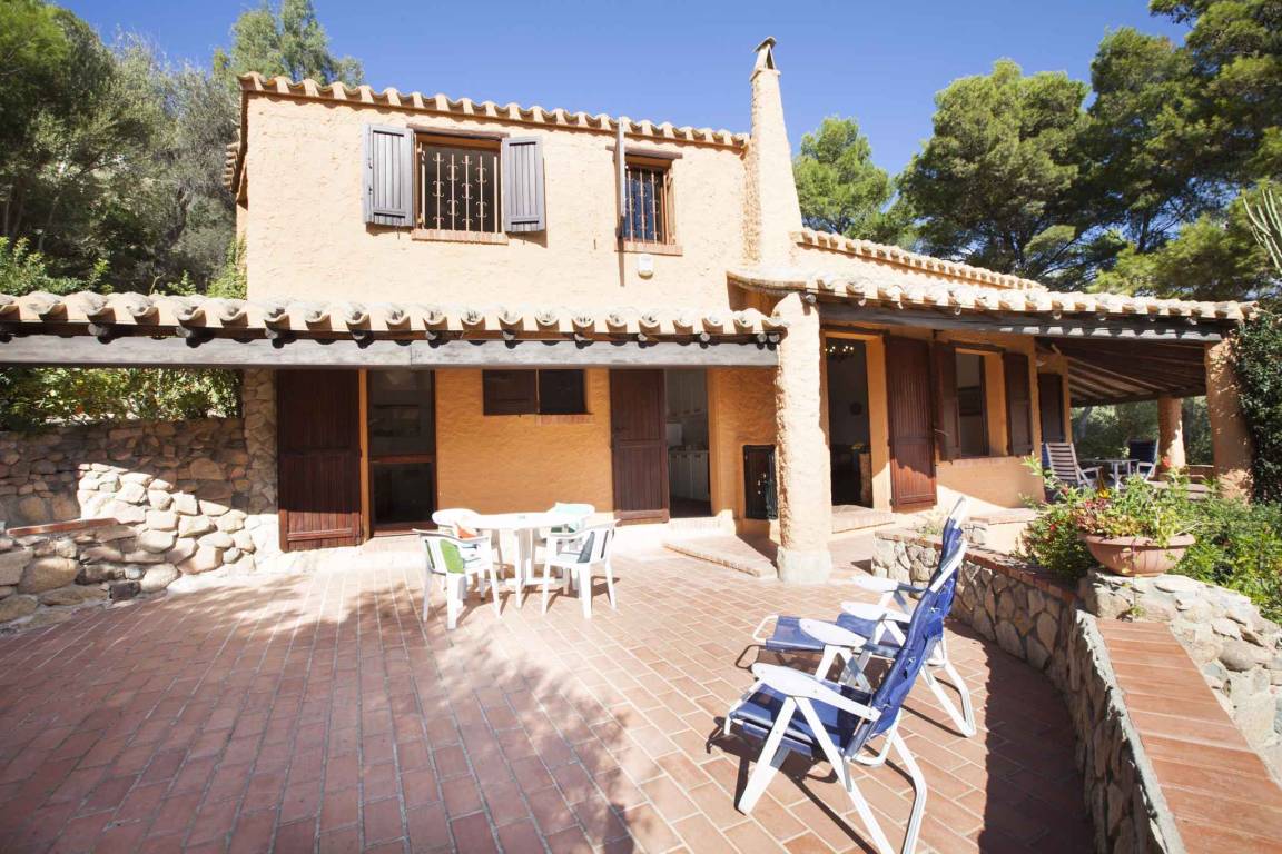 150 M² Apartment ∙ 4 Bedrooms ∙ 8 Guests - Solanas