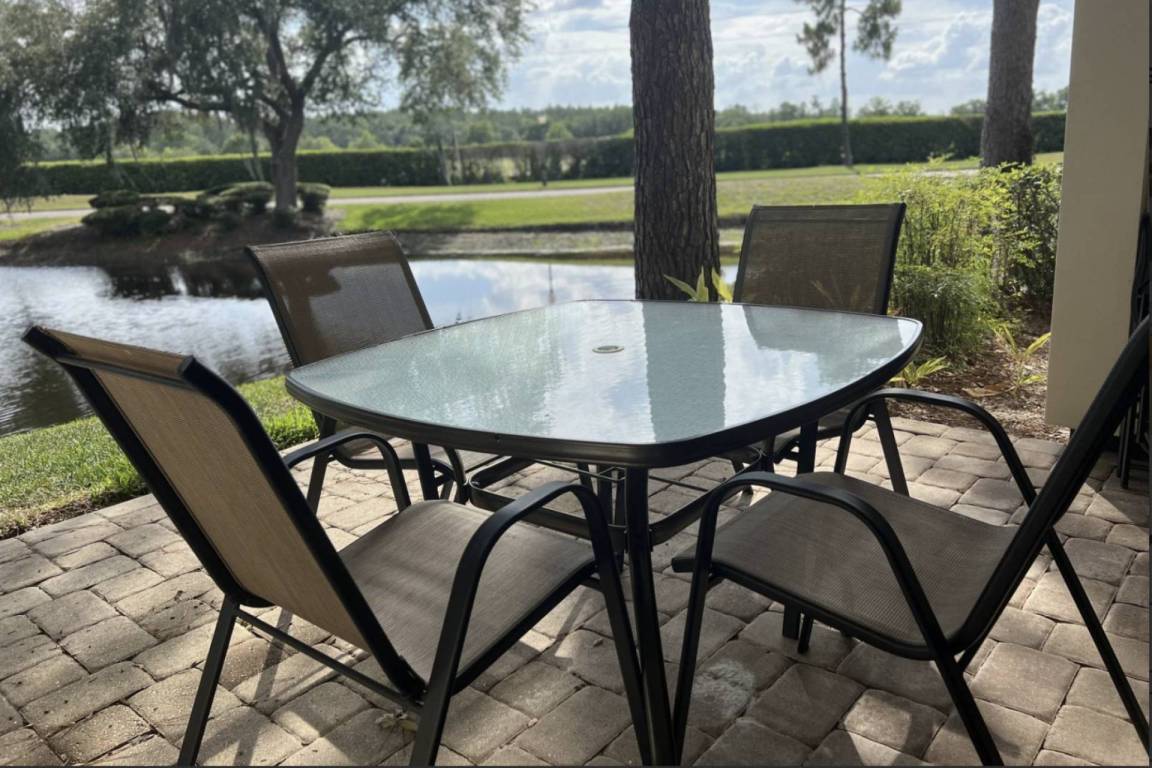 147 M² Apartamento ∙ 3 Habitaciones ∙ 9 Huéspedes - Wesley Chapel