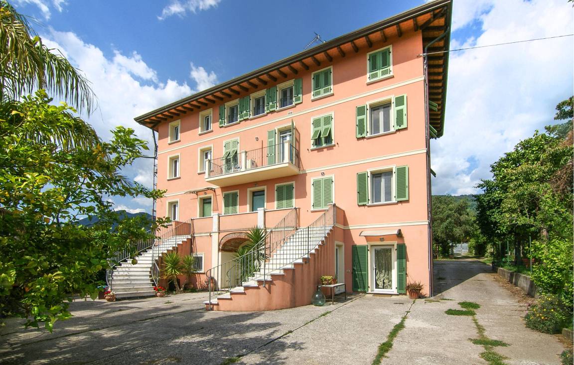 70 M² Appartement ∙ 1 Chambre ∙ 4 Personnes - Massa
