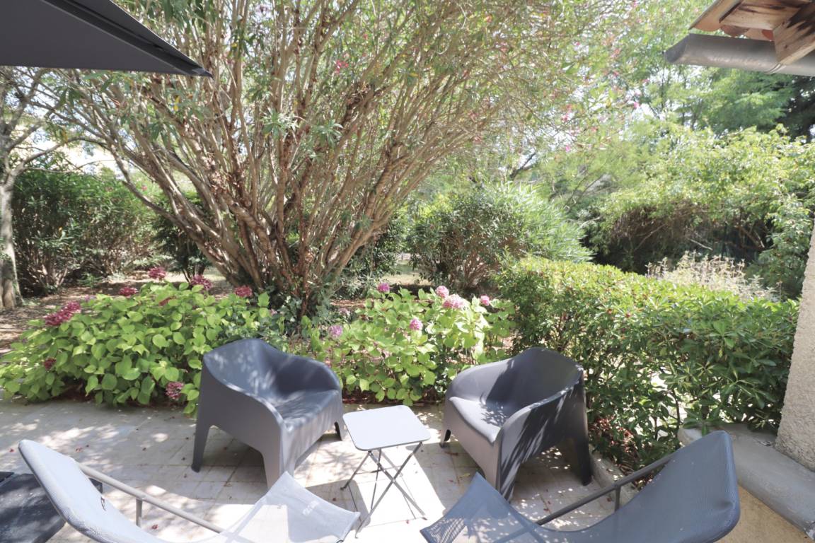 80 M² Gîte ∙ 3 Chambres ∙ 5 Personnes - Lunel