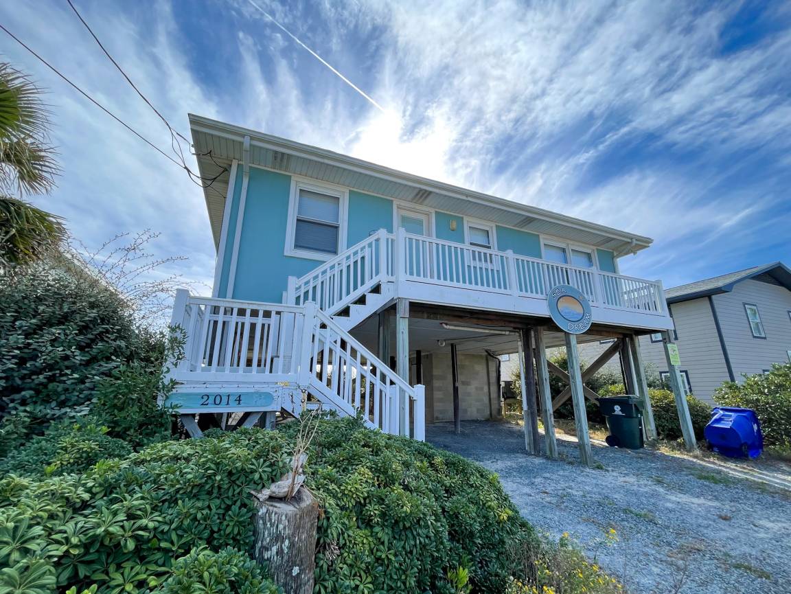 101 M² House ∙ 4 Bedrooms ∙ 8 Guests - Surf City, NC