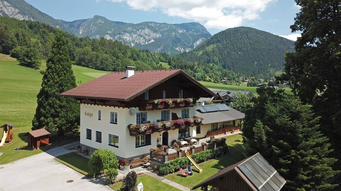 Apartment ∙ 2 Bedrooms ∙ 6 Guests - Hallstatt