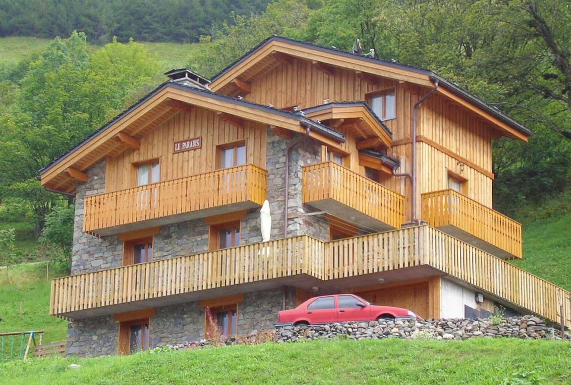 110 M² Chalet ∙ 5 Habitaciones ∙ 12 Huéspedes - France