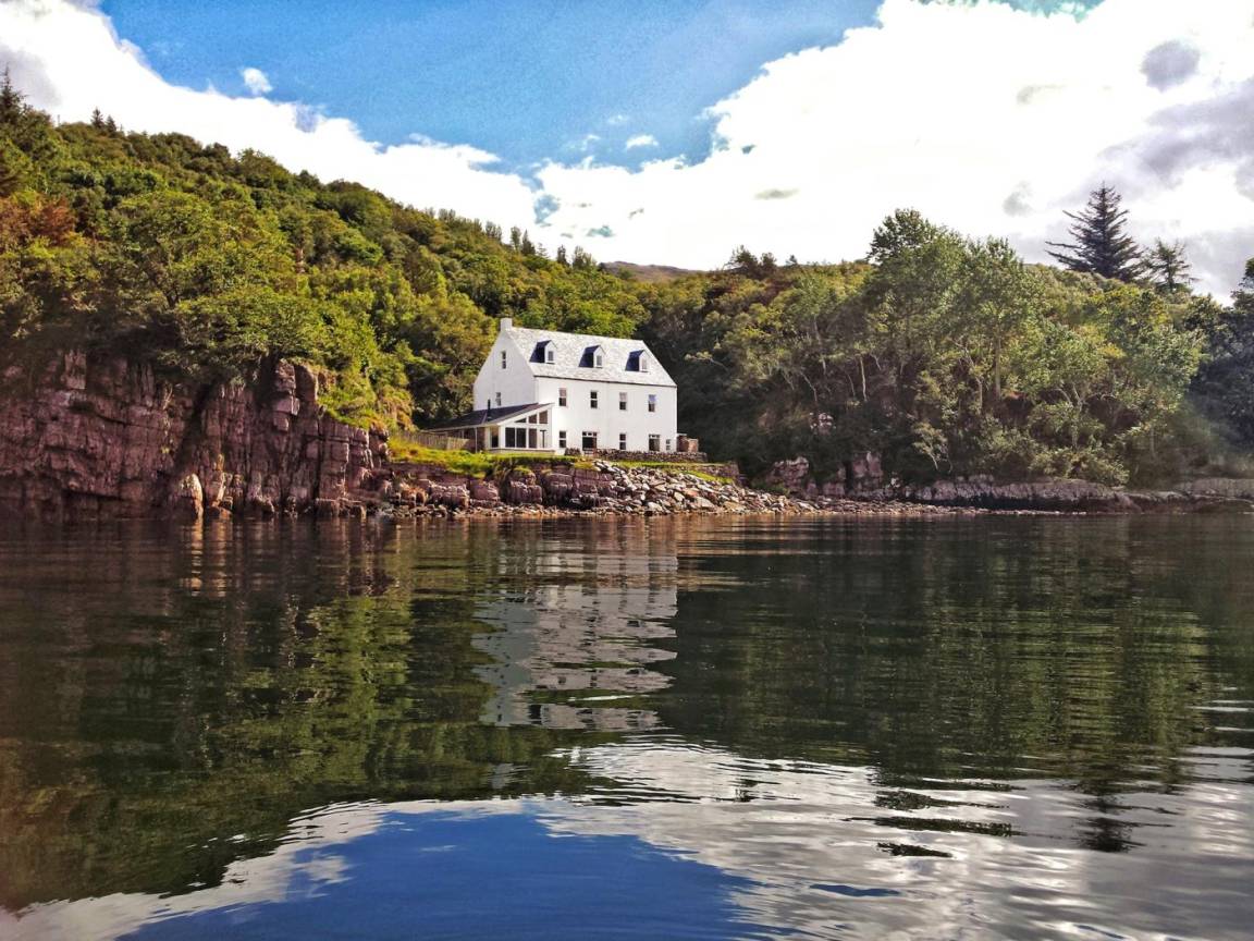 Cottage ∙ 6 Bedrooms ∙ 12 Guests - Ullapool