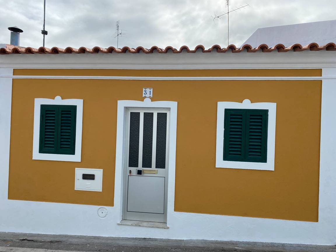 75 M² Villa ∙ 2 Habitaciones ∙ 6 Huéspedes - Mora, Portugal