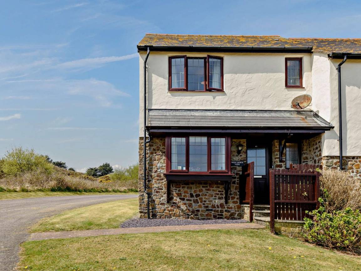 Cottage ∙ 2 Bedrooms ∙ 4 Guests - Croyde
