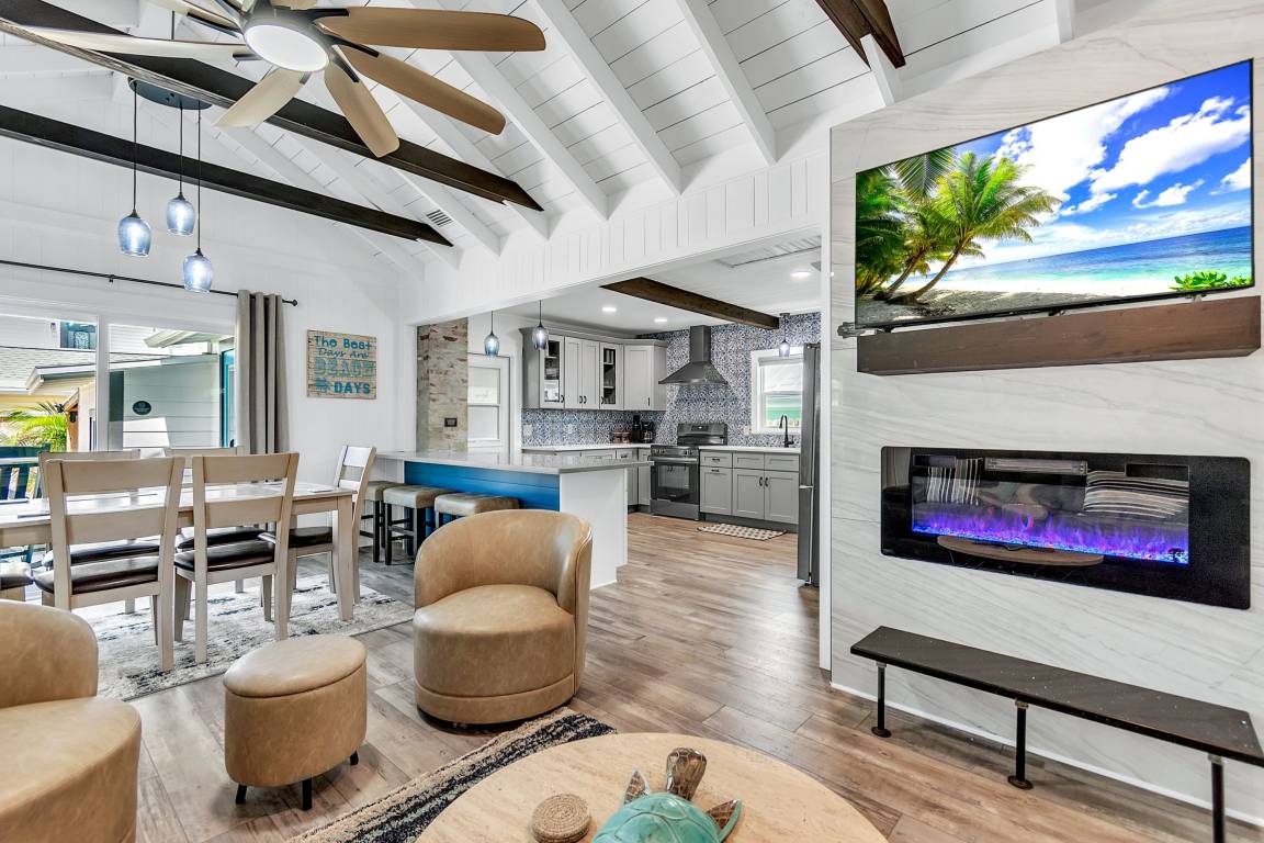 156 M² Huis ∙ 3 Slaapkamers ∙ 10 Gasten - Saint Petersburg, FL