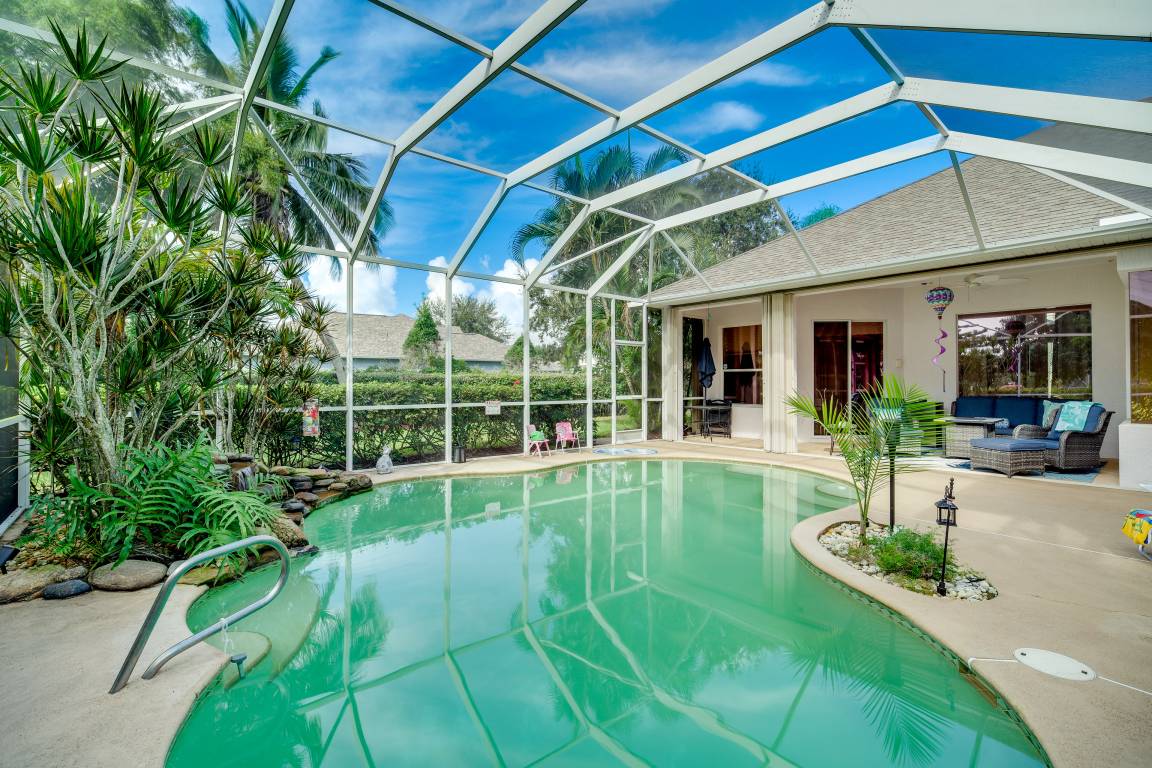 239 M² House ∙ 4 Bedrooms ∙ 8 Guests - Cocoa, FL