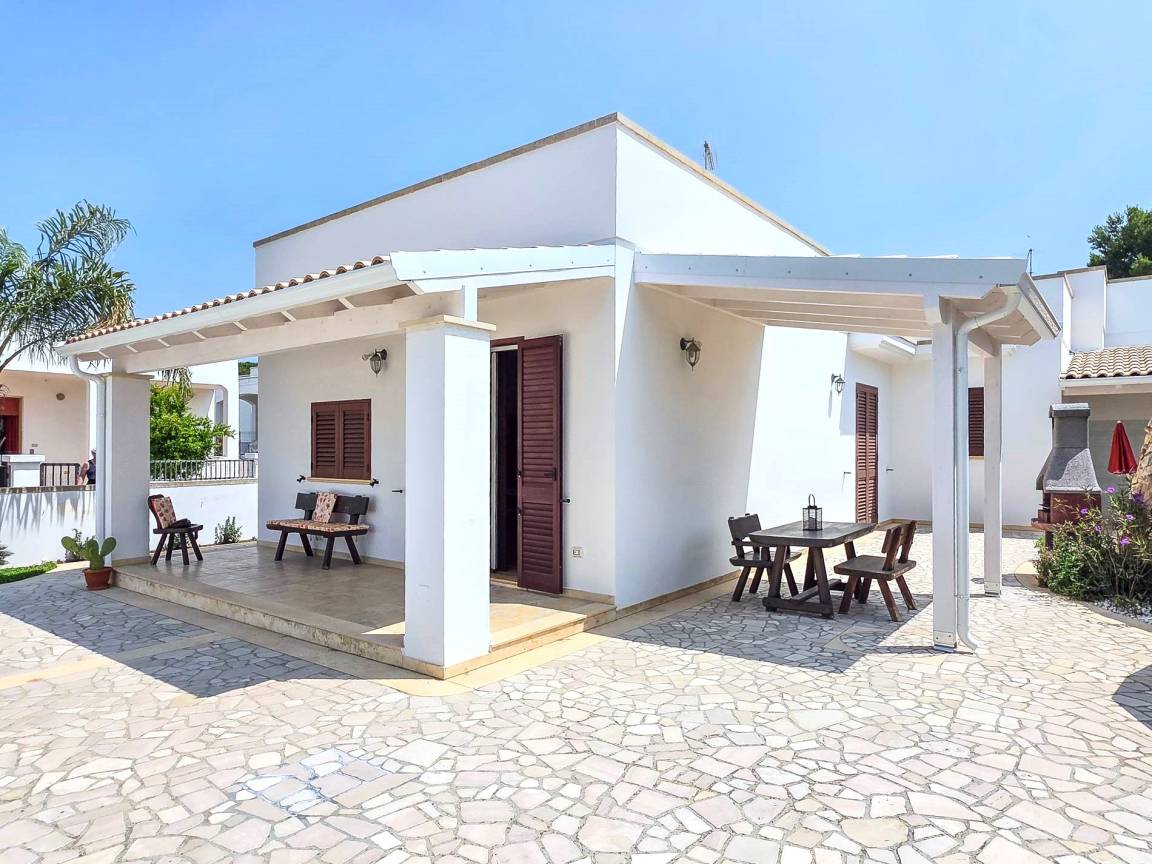 Villa ∙ 2 Schlafzimmer ∙ 6 Gäste - Taviano