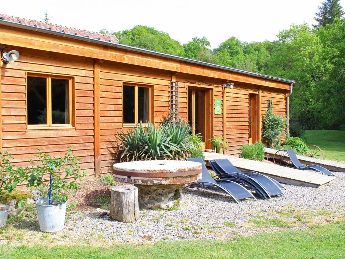 130 M² Cottage ∙ 2 Chambres ∙ 6 Personnes - Montmarault