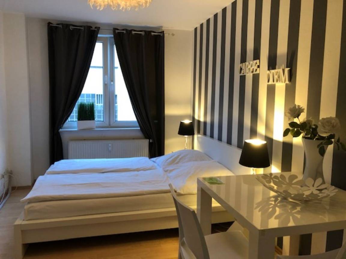18 M² Apartment ∙ 1 Guest - Hürth