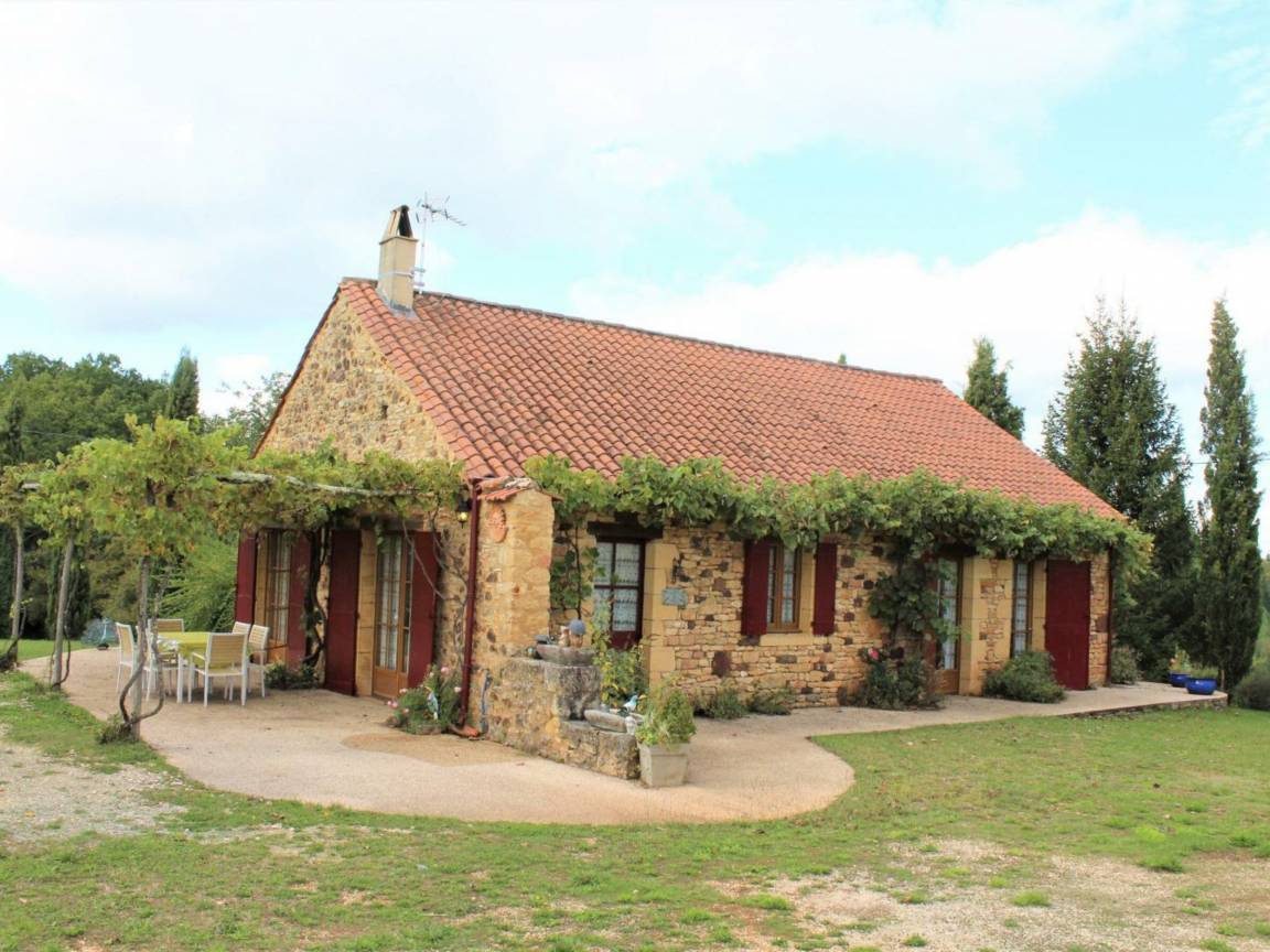85 M² Cottage ∙ 2 Slaapkamers ∙ 4 Gasten - Belvès