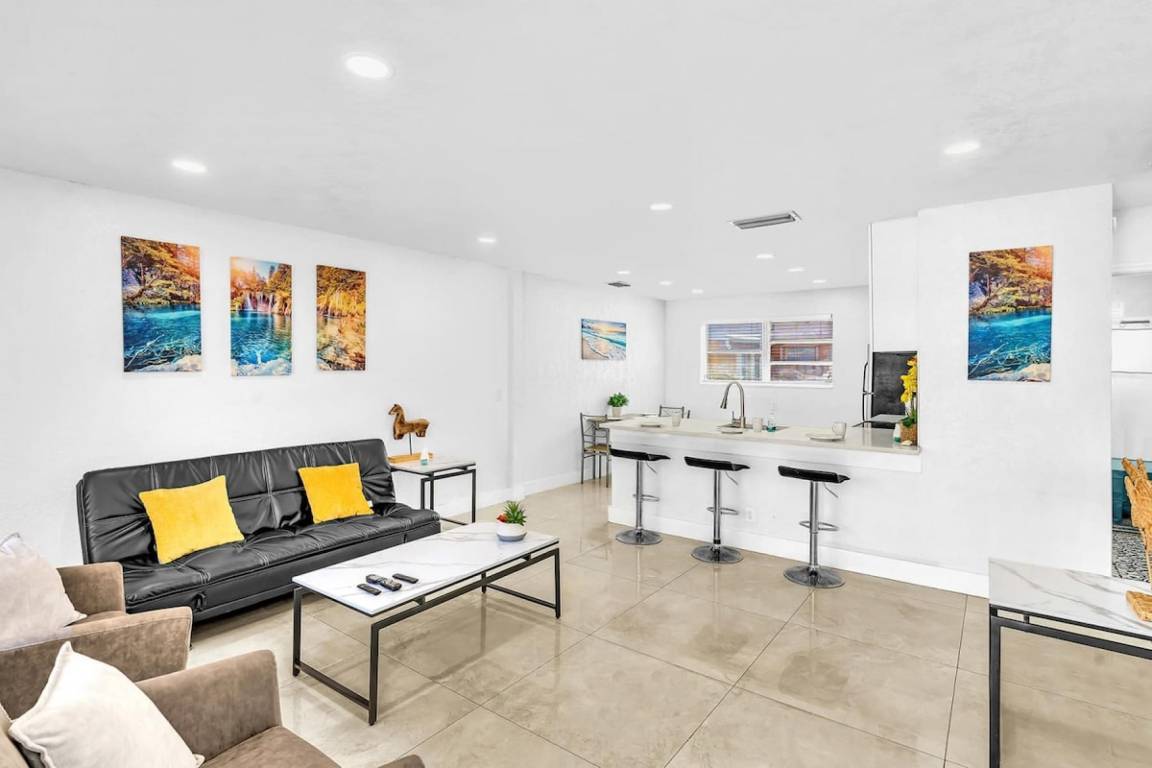 92 M² Casa ∙ 2 Habitaciones ∙ 4 Huéspedes - Hallandale Beach, FL