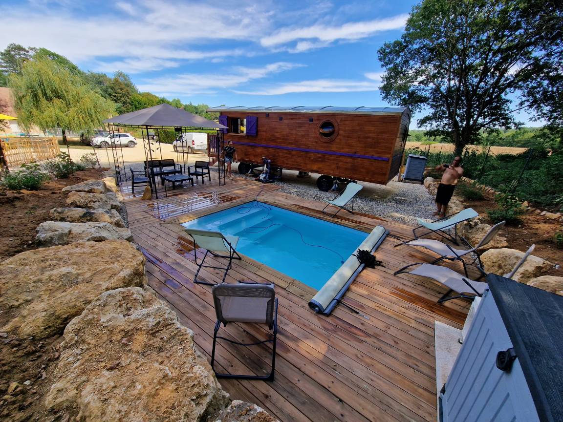 25 M² Asuntovaunu ∙ 2 Makuuhuonetta ∙ 4 Vierasta - Limeuil